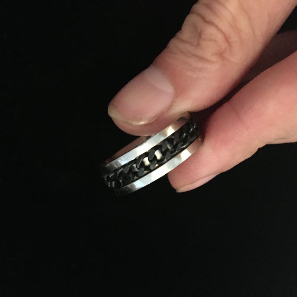 Men's Ring Spinning Revolving Black Chain Silver Band… - Gem